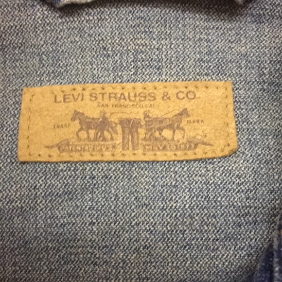 Levi's | Jackets & Coats | Vintage Levi Strauss Denim Jacket Red Tag Sz ...
